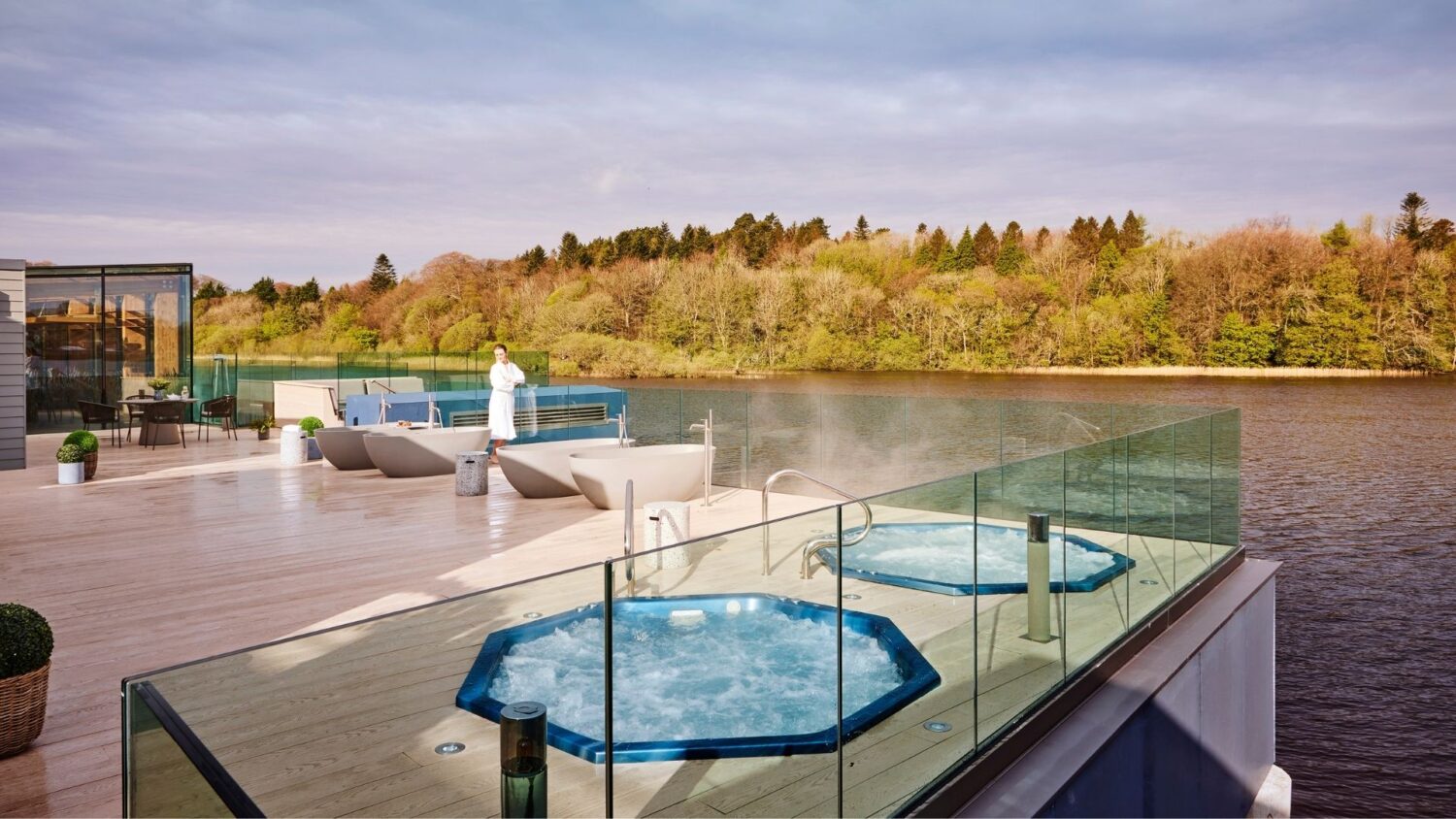 Ice House Hotel 2-Night Summer Chilling Package for 2 - Lucky Day ...